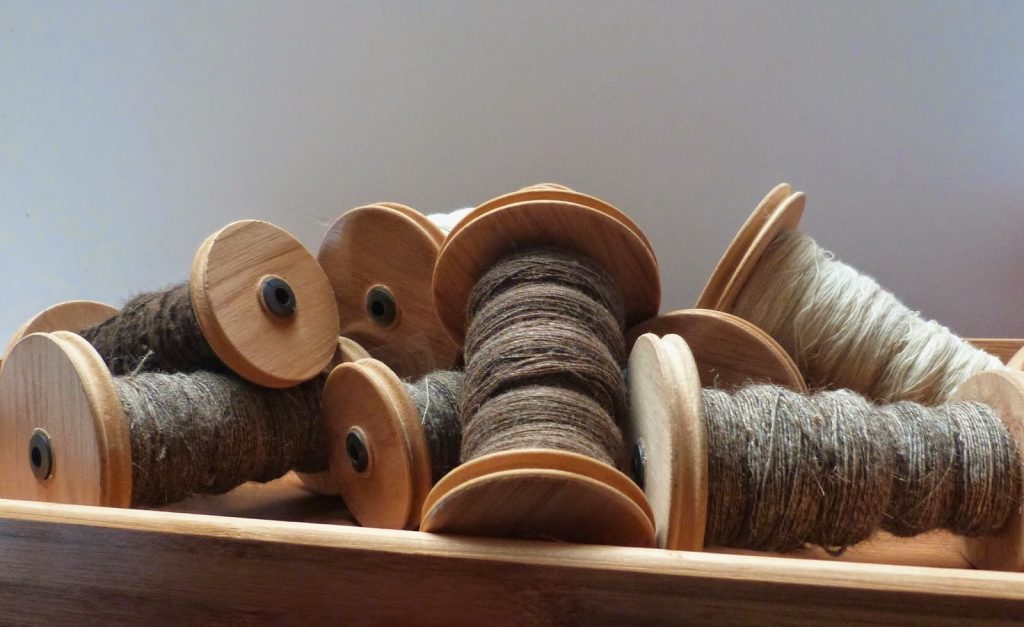 Sheep to Sweater Sunday n° 159 : The Problem with Bobbins — The ...